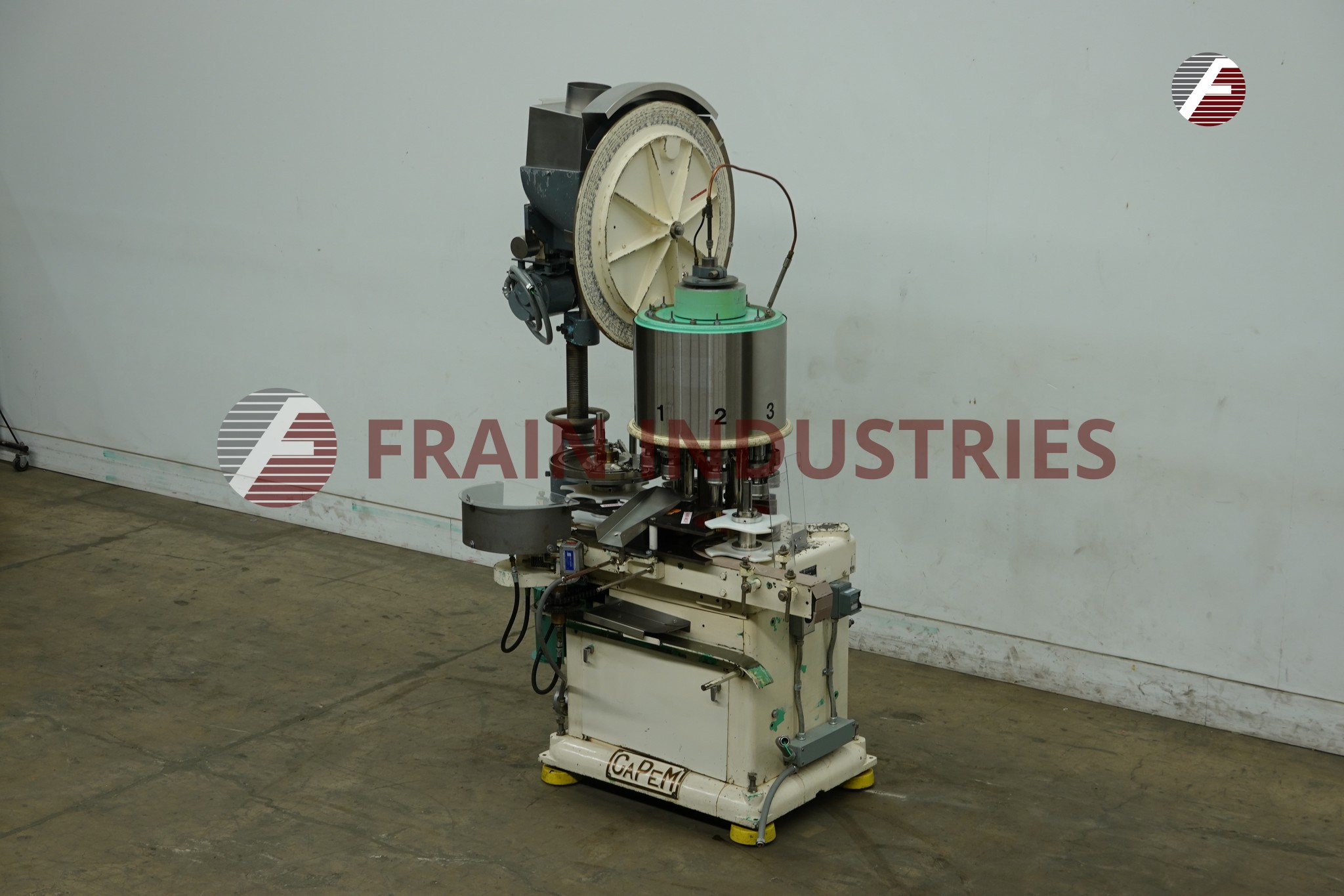 Consolidated / Pneumatic Scale Capper 8 Head of More D8P for Sale 5J0970