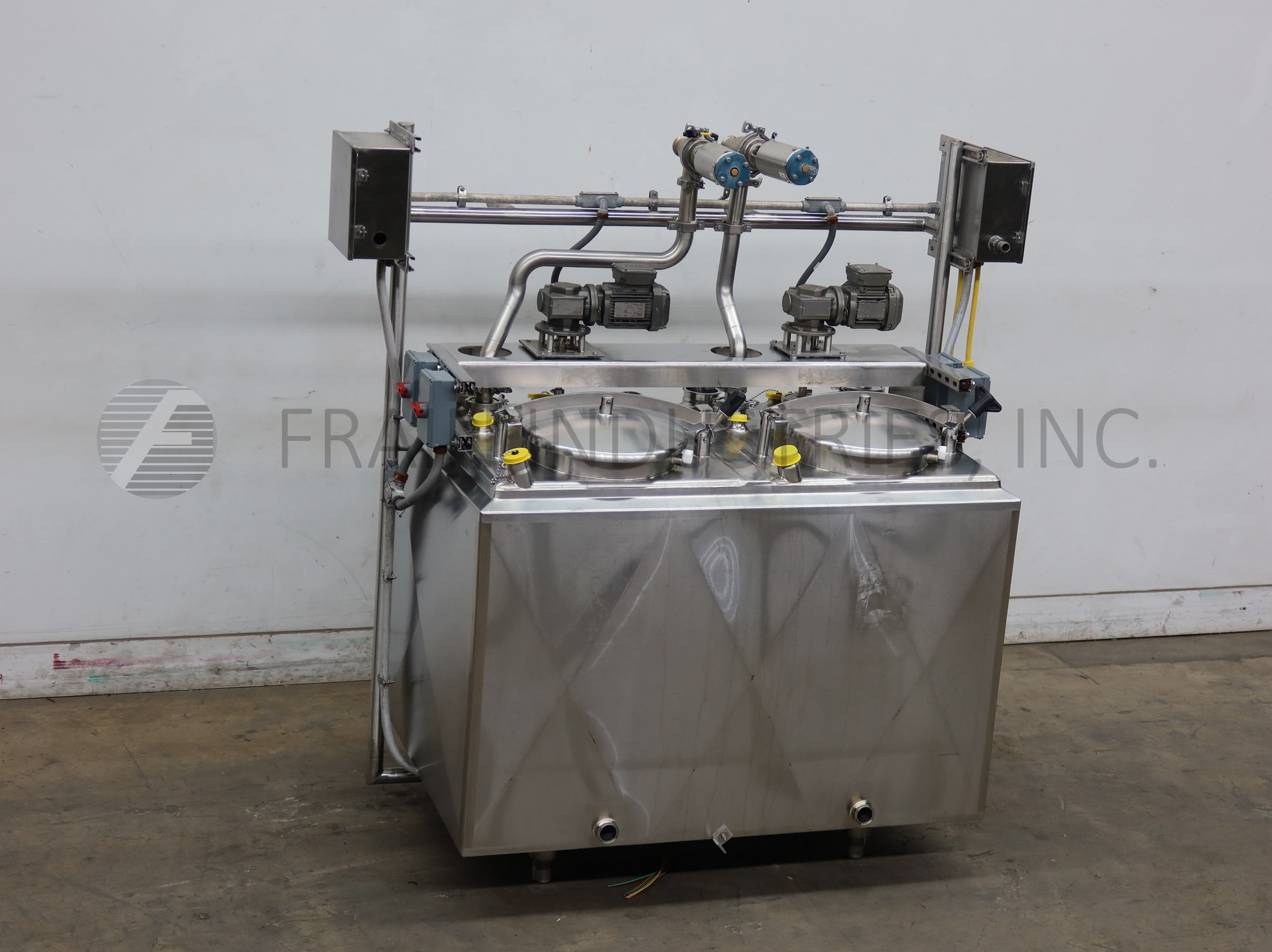 Stainless Fabrication Inc Tank Processors 100 GALLON for Sale 5J2655