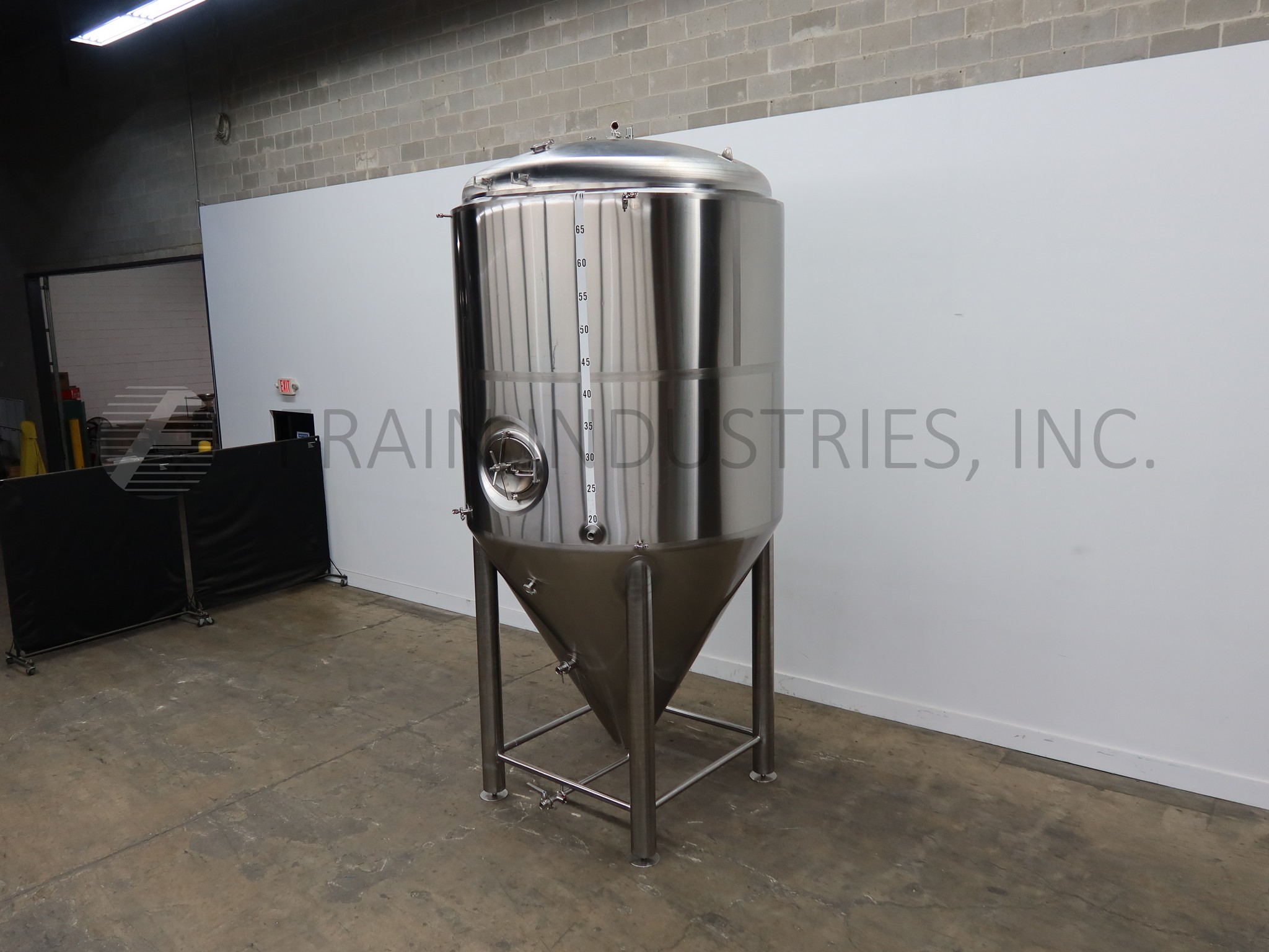 Alpha Brewing Operations Tank SS JKT 2300 GAL for Sale 5J3983