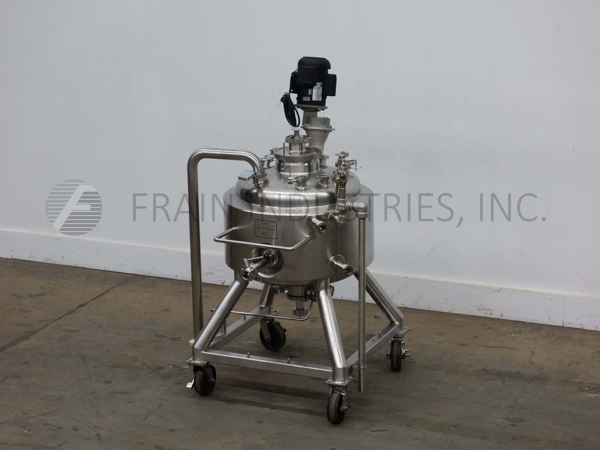 Pure-Flo MPC Tank Reactor SS 35 GAL for Sale 5J4471
