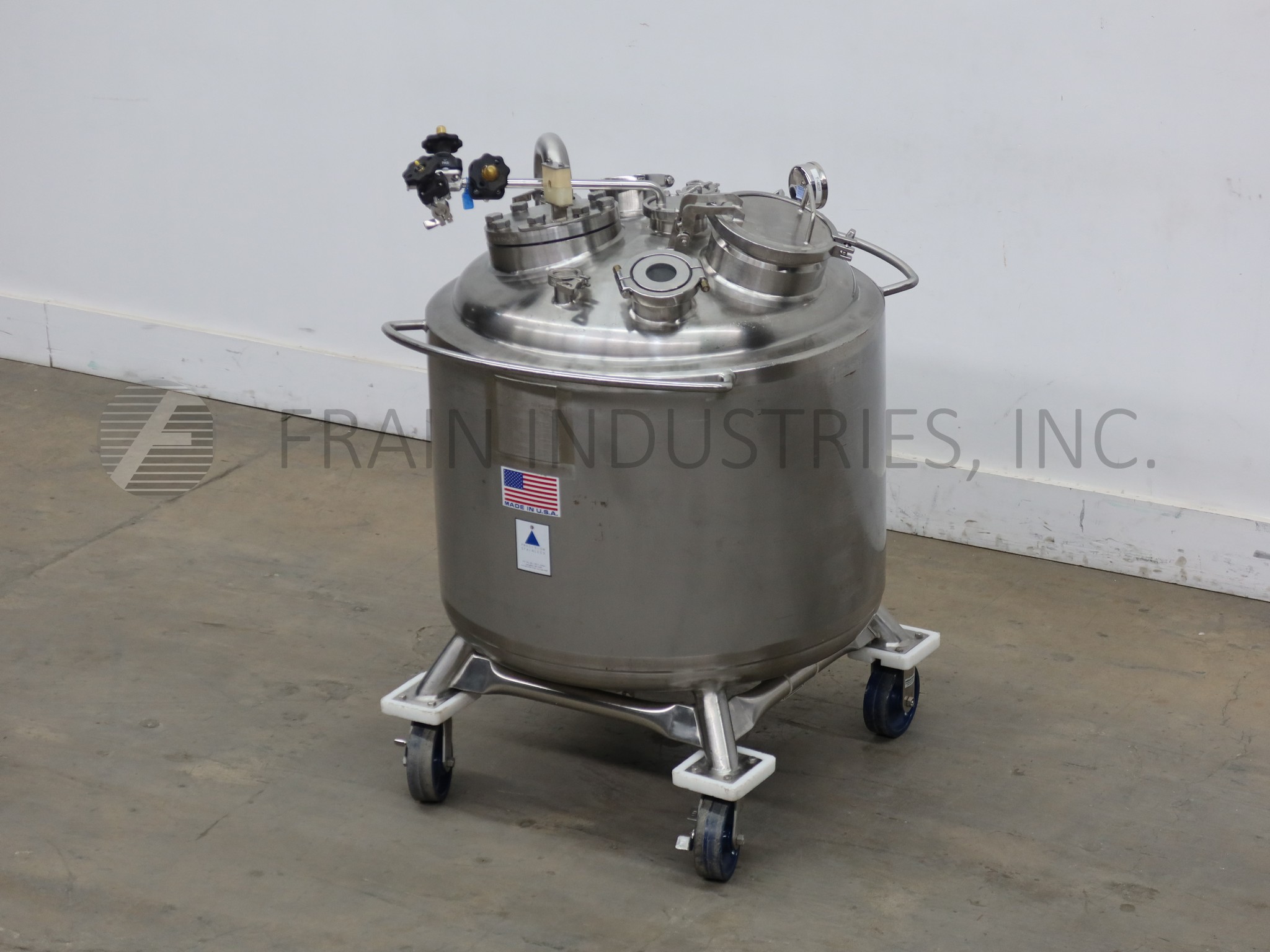 Precision Stainless Tank SS JKT 300 LITERS for Sale 5J5167