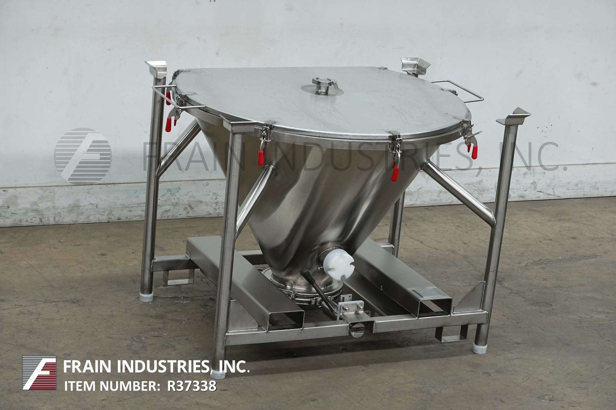 Custom Powder Systems Bins Totes 610084 for Sale R37338