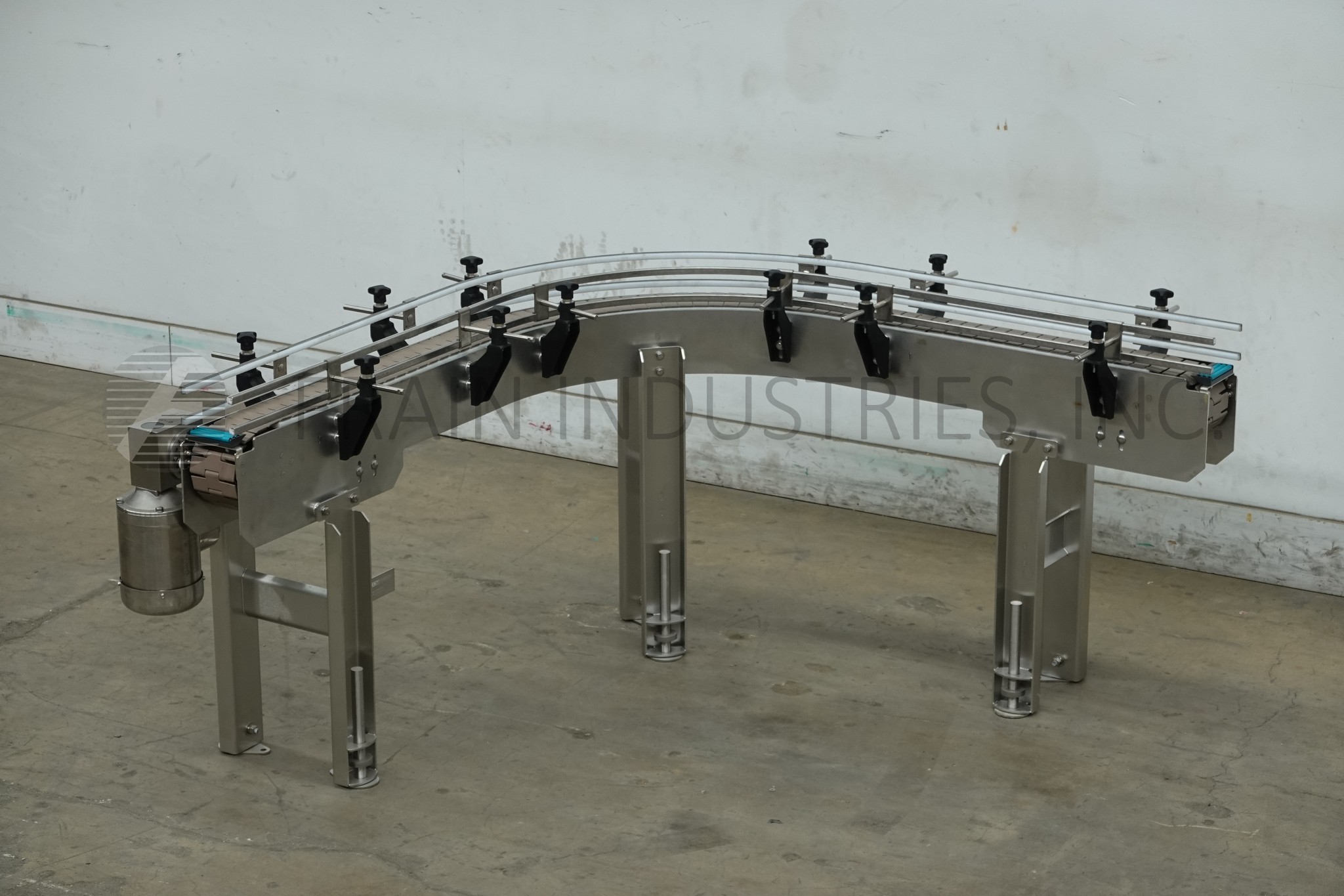 Custom Cut Metals Conveyor Table Top 90°L for Sale R37353